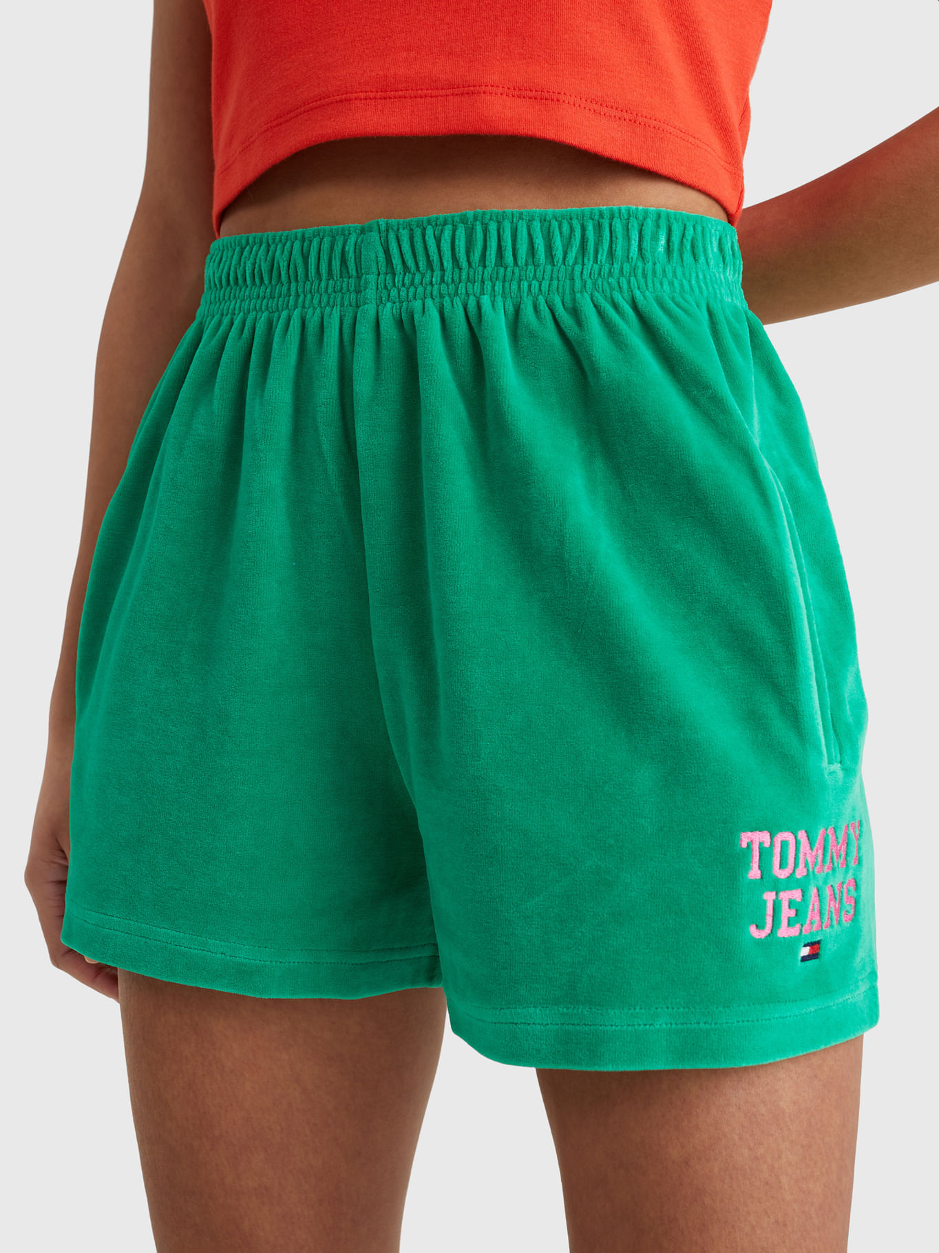 SHORT VERDE DE MUJER