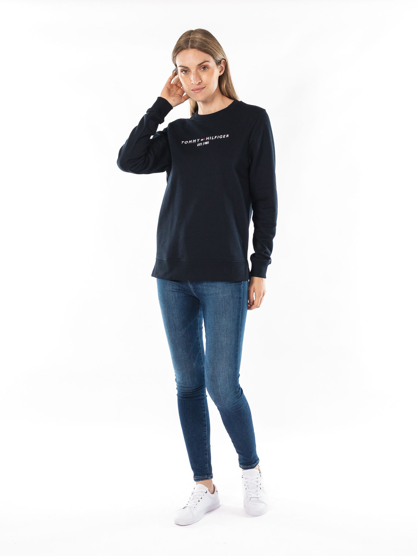 SUETER CON LOGO BORDADO