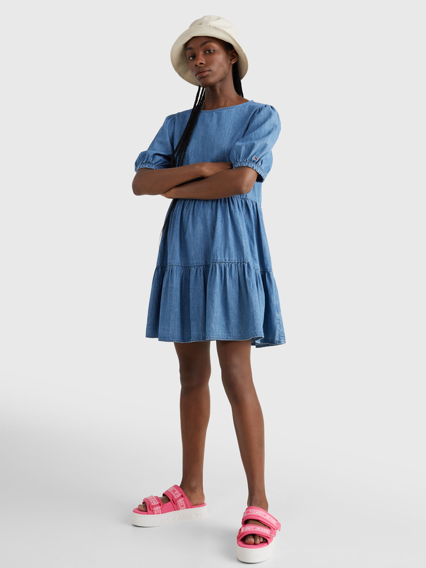 MINIVESTIDO APANELADO DE CHAMBRAY