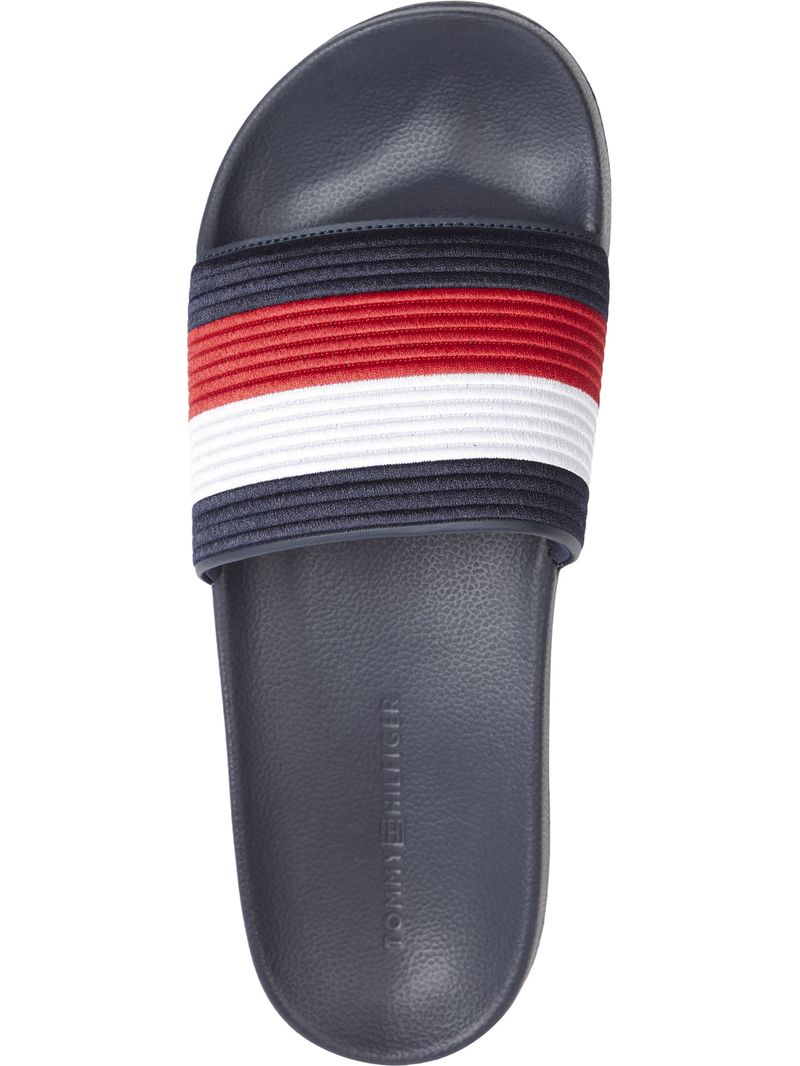 CHANCLETAS con textura acanalada distintiva